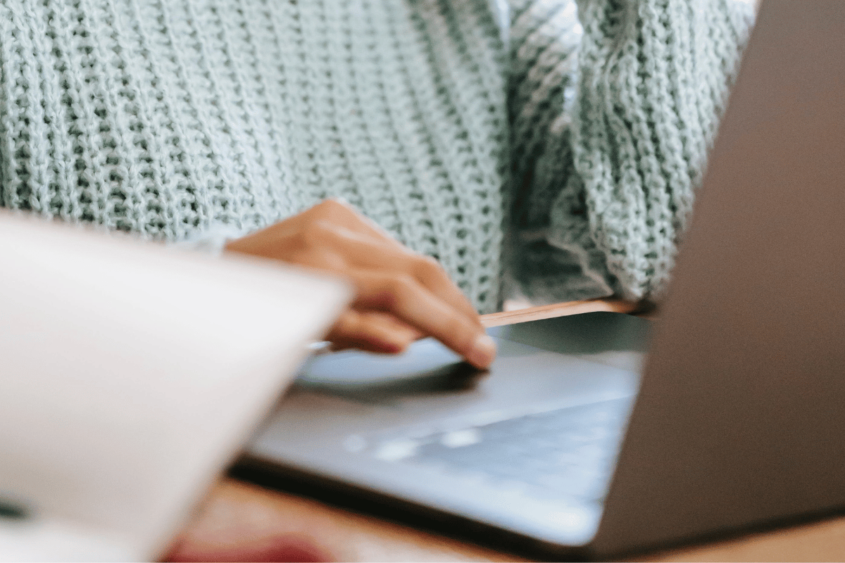 4 Steps to Build a Strategic SaaS Messaging Framework - Nora Sudduth